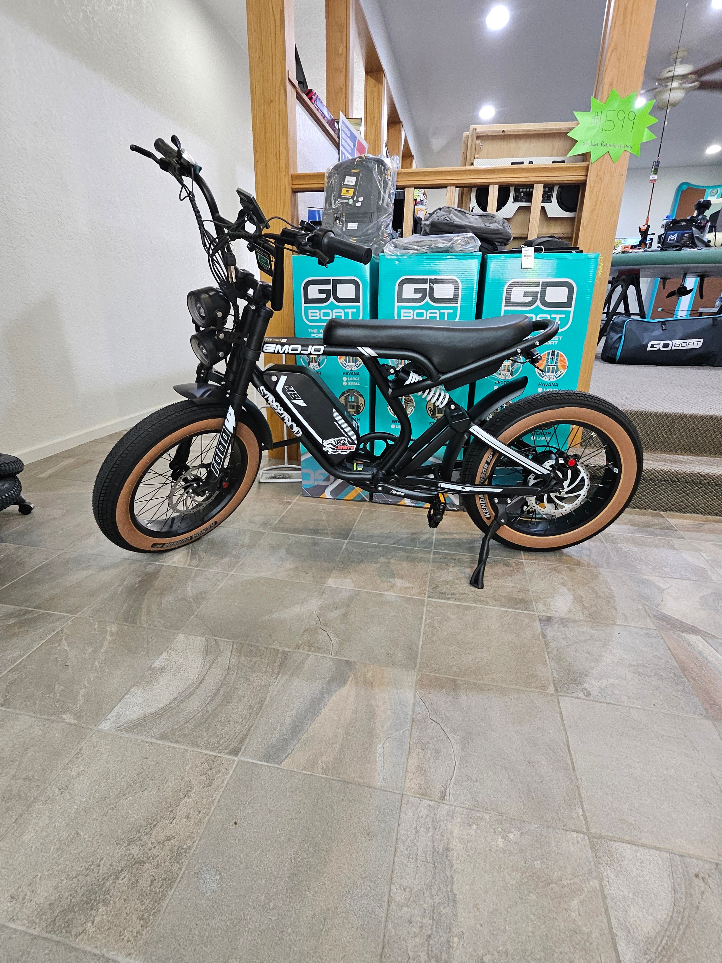 EMojo Streetrod 1000 | Newy's Moto